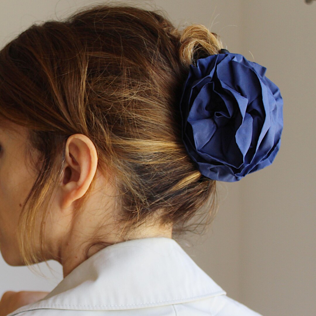 90s Vibes Blue Taffeta Rose Flower Claw Clip, Y2K Style Navy Hair ...