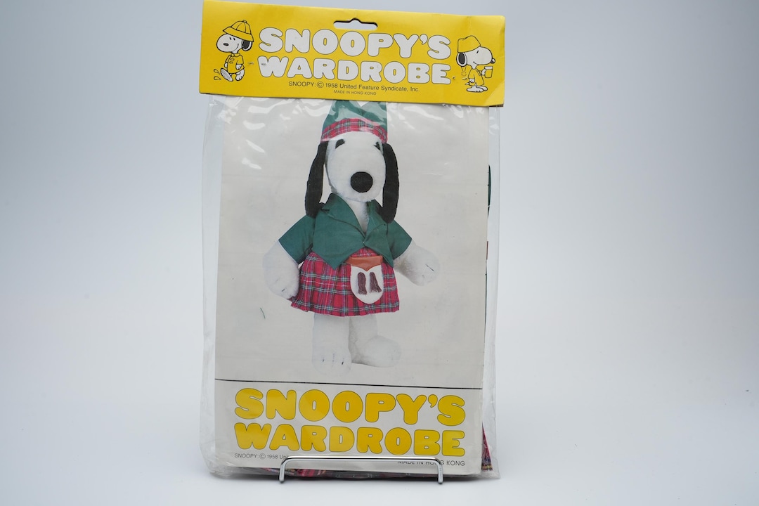 Vintage Snoopy Clothes Snoopy Outfit Snoopy's Wardrobe 1990s New in ...