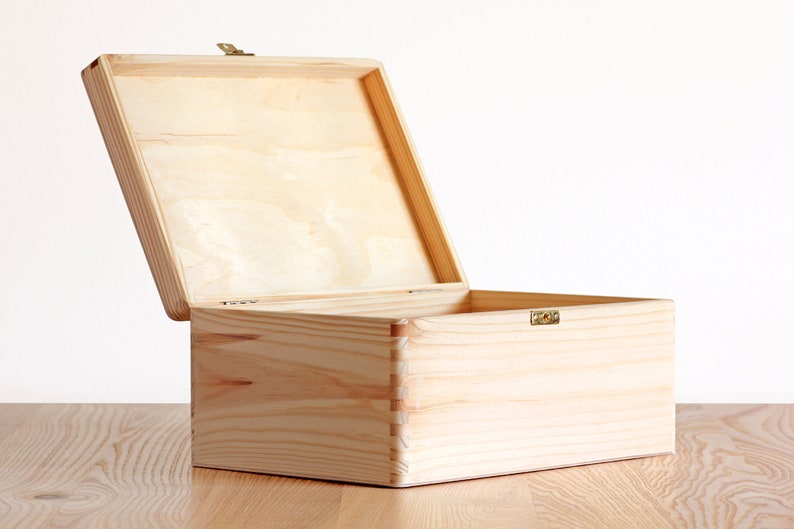 Custom Box for Travel Souvenirs, Personalized Wooden Chest for Photos ...
