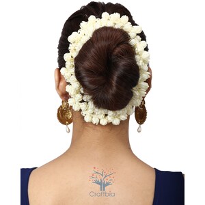 Artificial Fake Jasmine Garland/gajra/mullapoove Mala With Real Jasmine ...