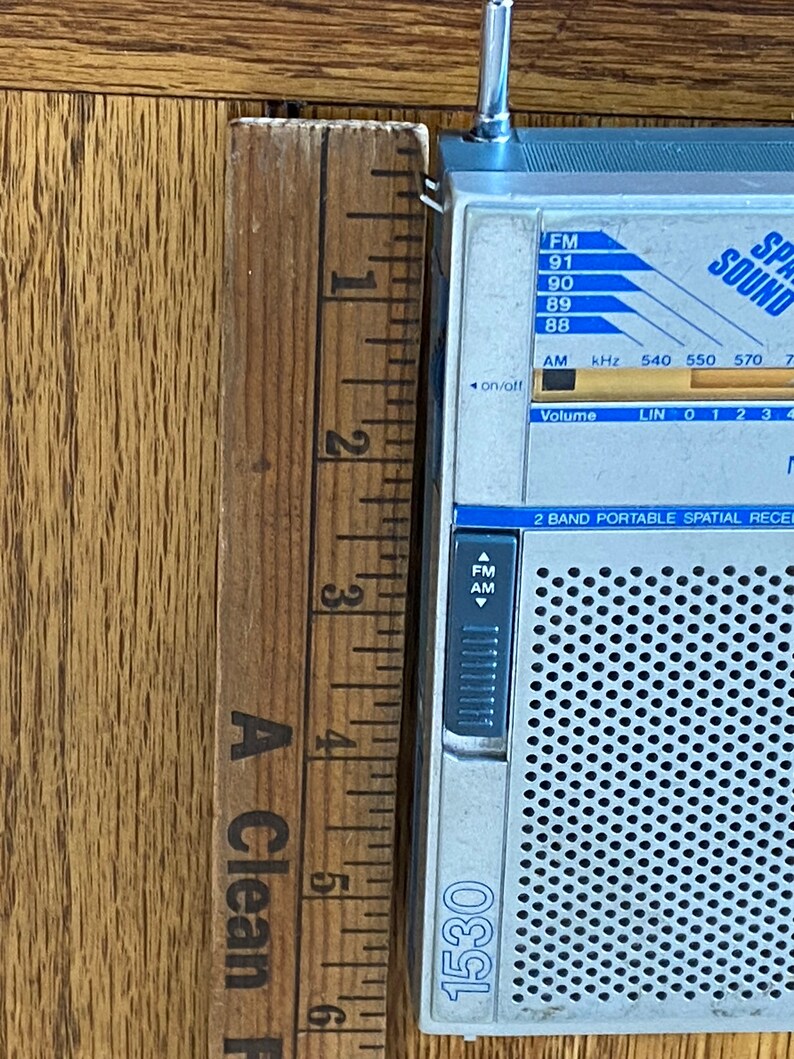 Vintage Magnavox Transistor Radio Model D1530 , 1980s - Etsy
