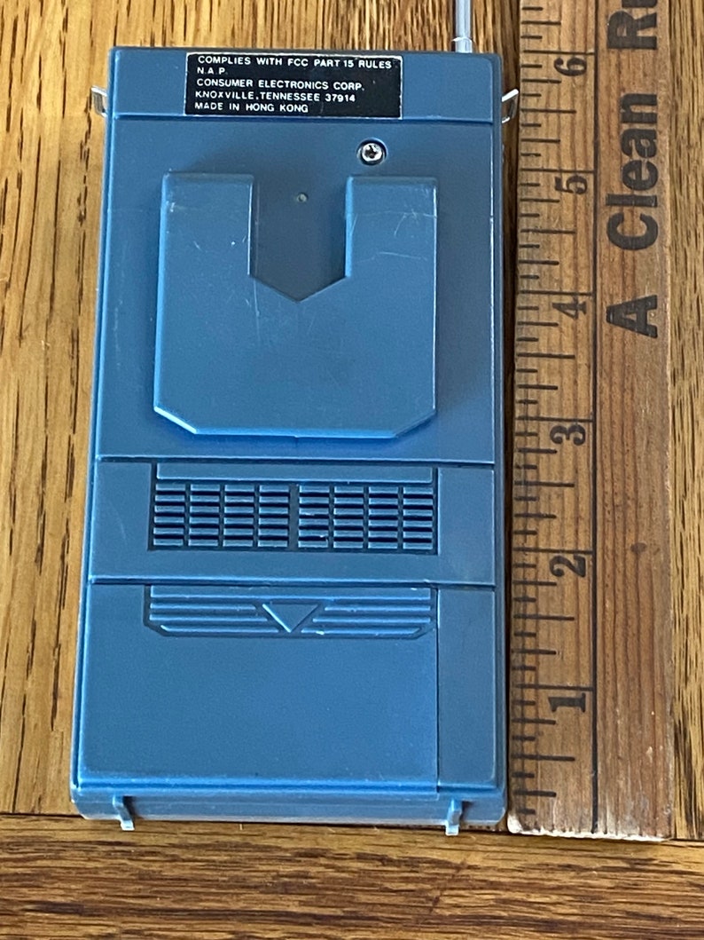 Vintage Magnavox Transistor Radio Model D1530 , 1980s - Etsy