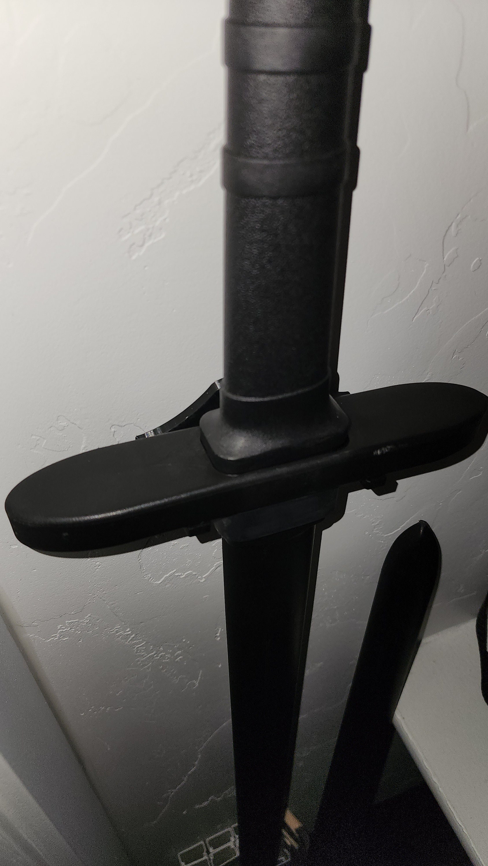 Simple Vertical Sword Mount for the Wall - Etsy