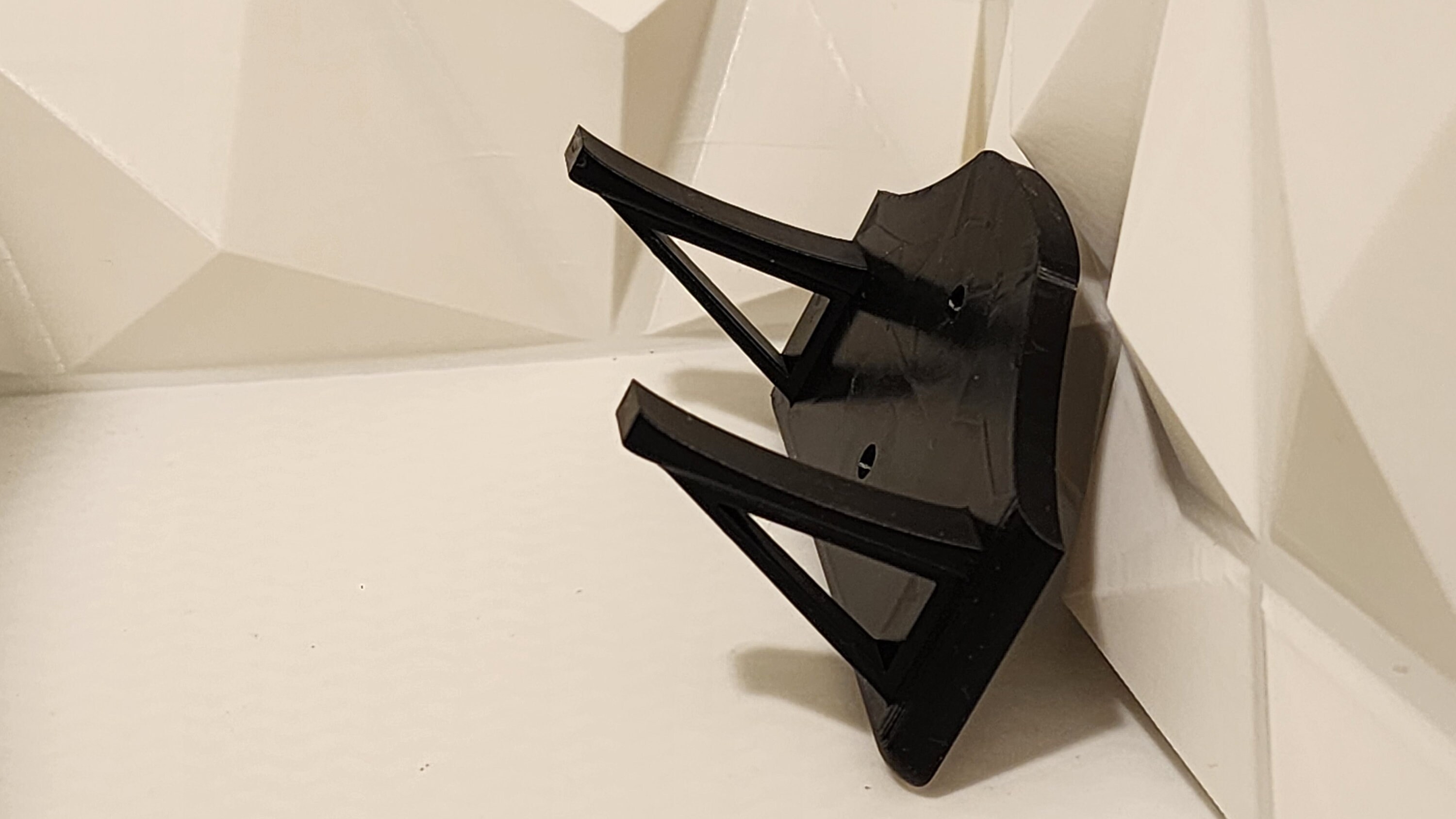 Simple Vertical Sword Mount for the Wall - Etsy