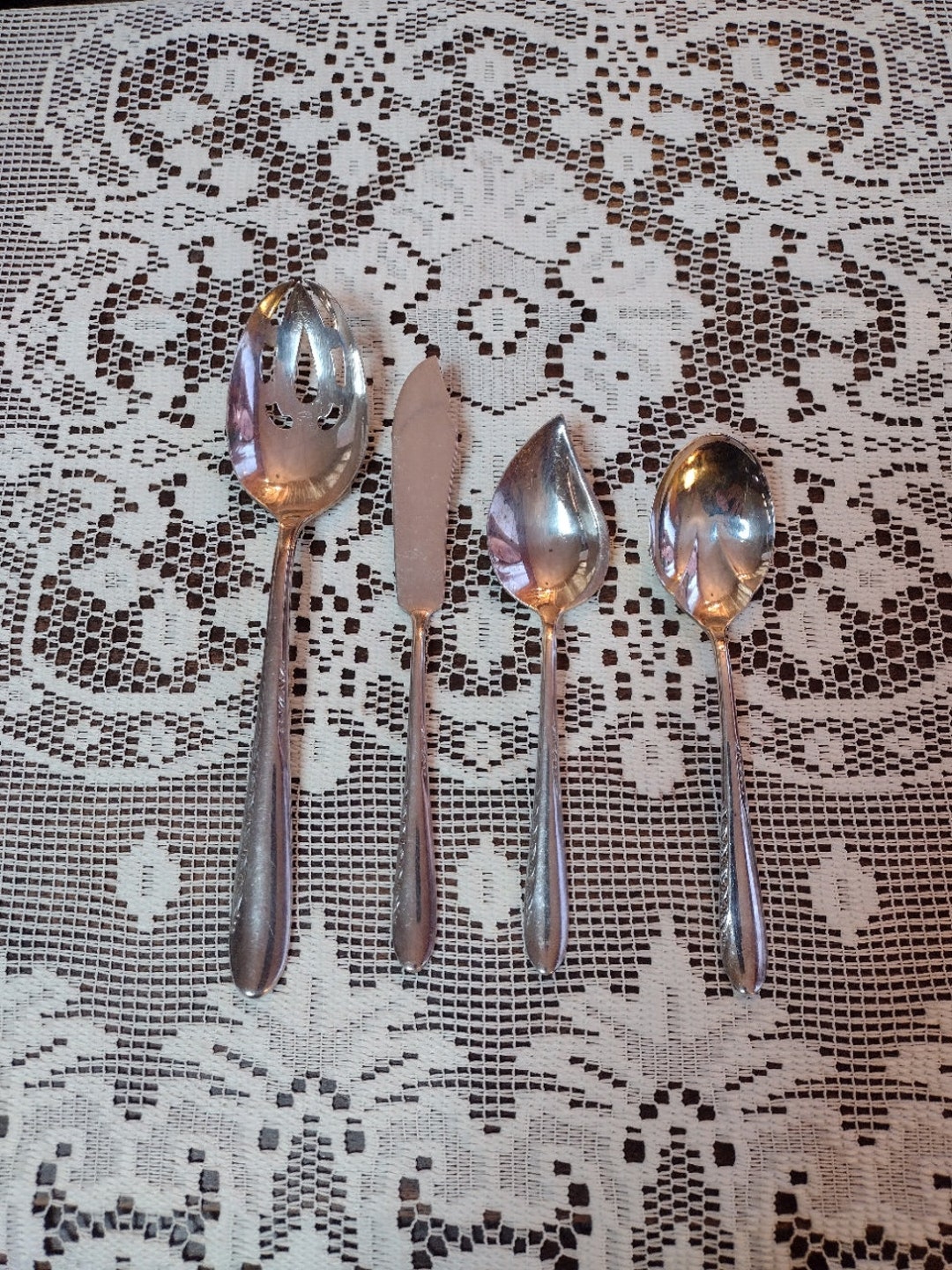 Vintage 1955 Reed & Barton Silver Blossoms Pattern Silver Plated Four ...