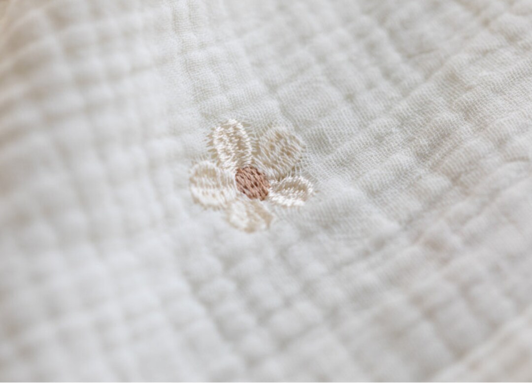 By Yard, Embroidered Double Layers Crinkle Cotton Gauze, Daisy ...