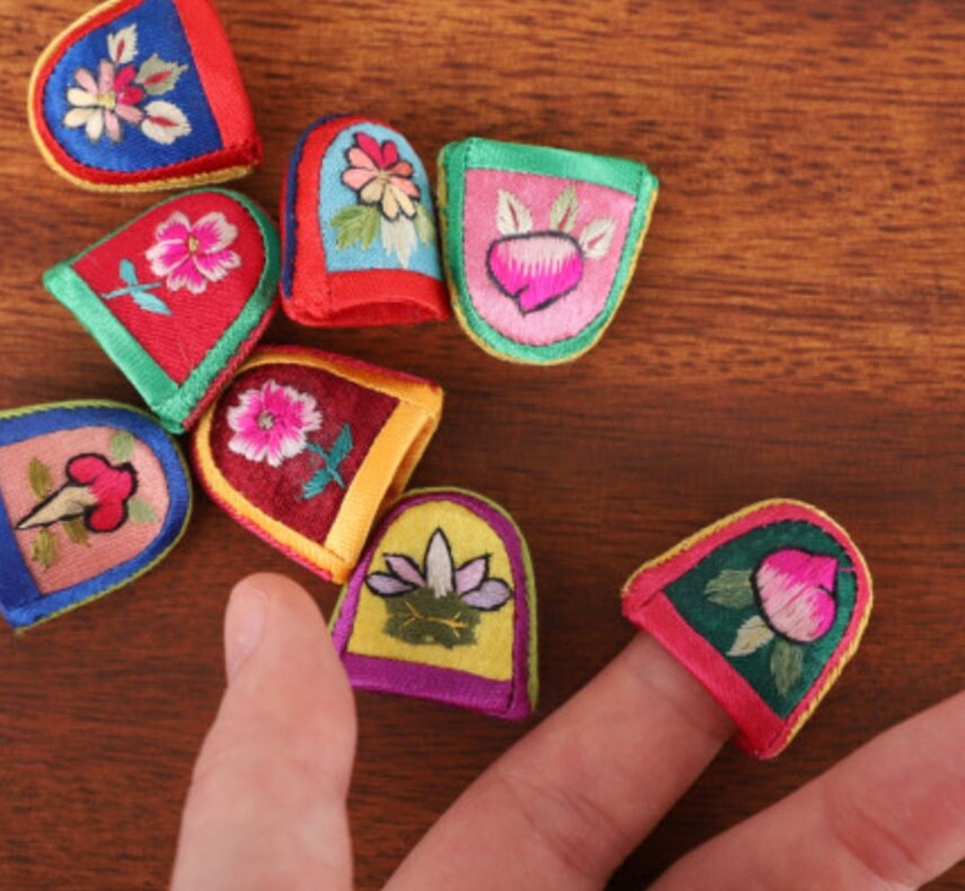 SET OF 4 EMBROIDERED Finger Protector, Felting Needle Guards, Sewing ...