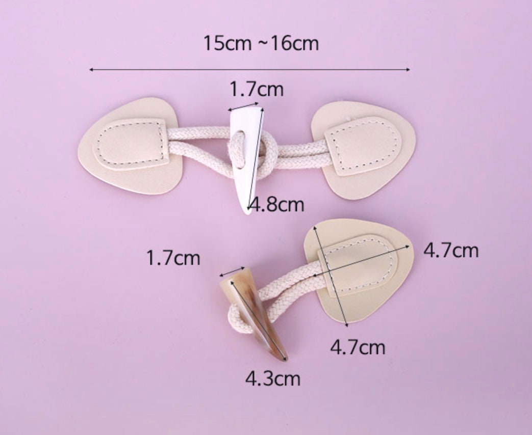 SET OF 4 / Toggle Closures, Duffle Coat Fasteners, Jacket Horn Buttons ...