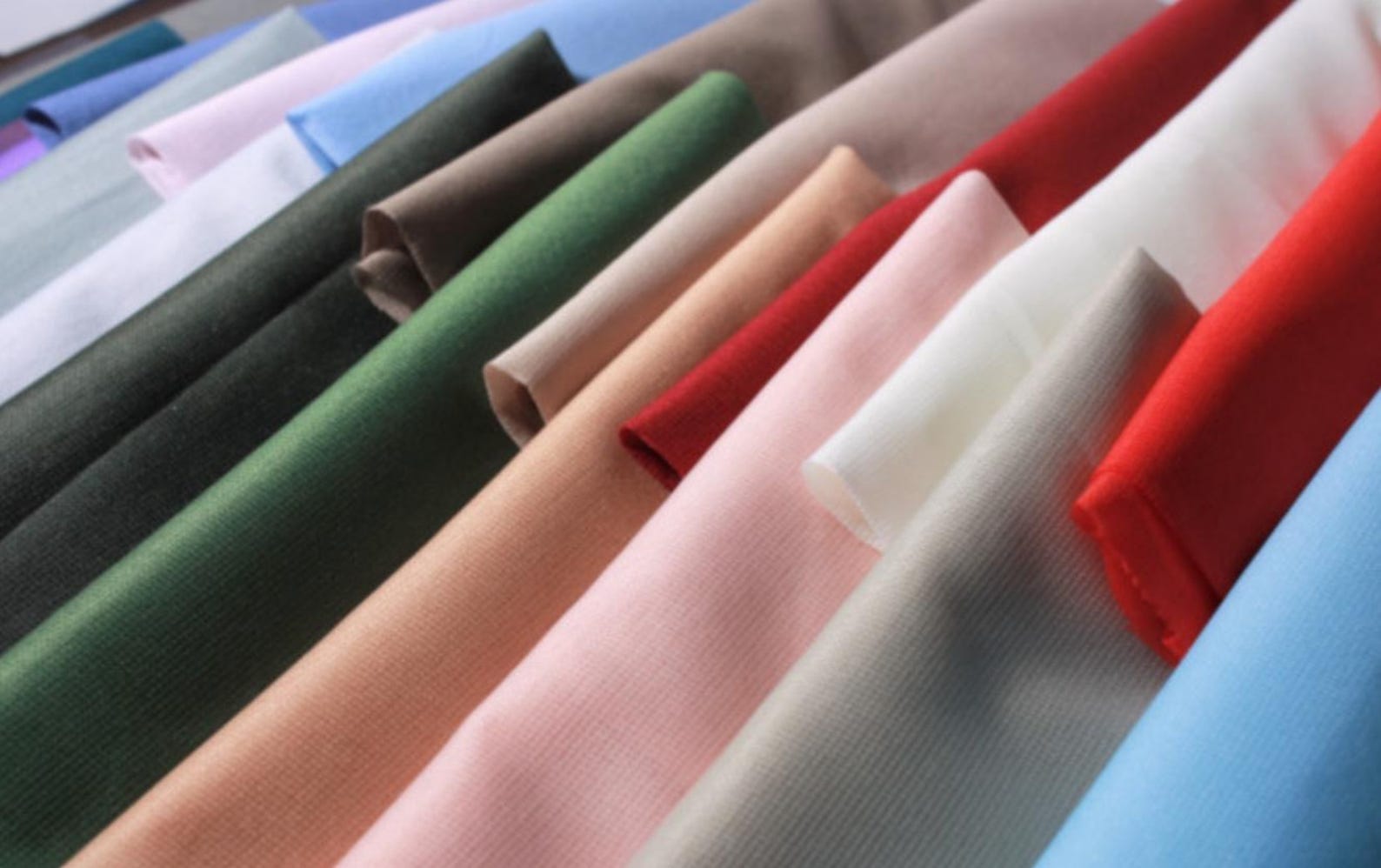 By Yard, IRON-ON INTERLINING Interfacing Fabric Lining 60 Colours - Etsy