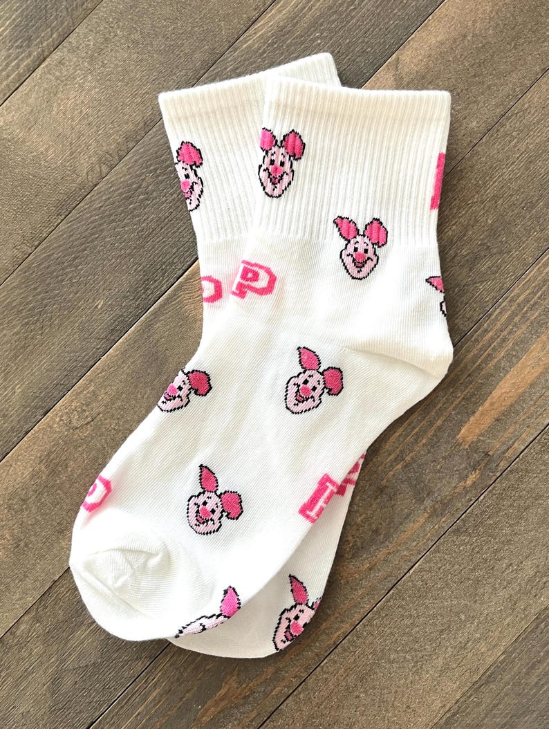 Disney Character Socks – Mickey, Minnie, Pooh, Sully Donald Daisy ...