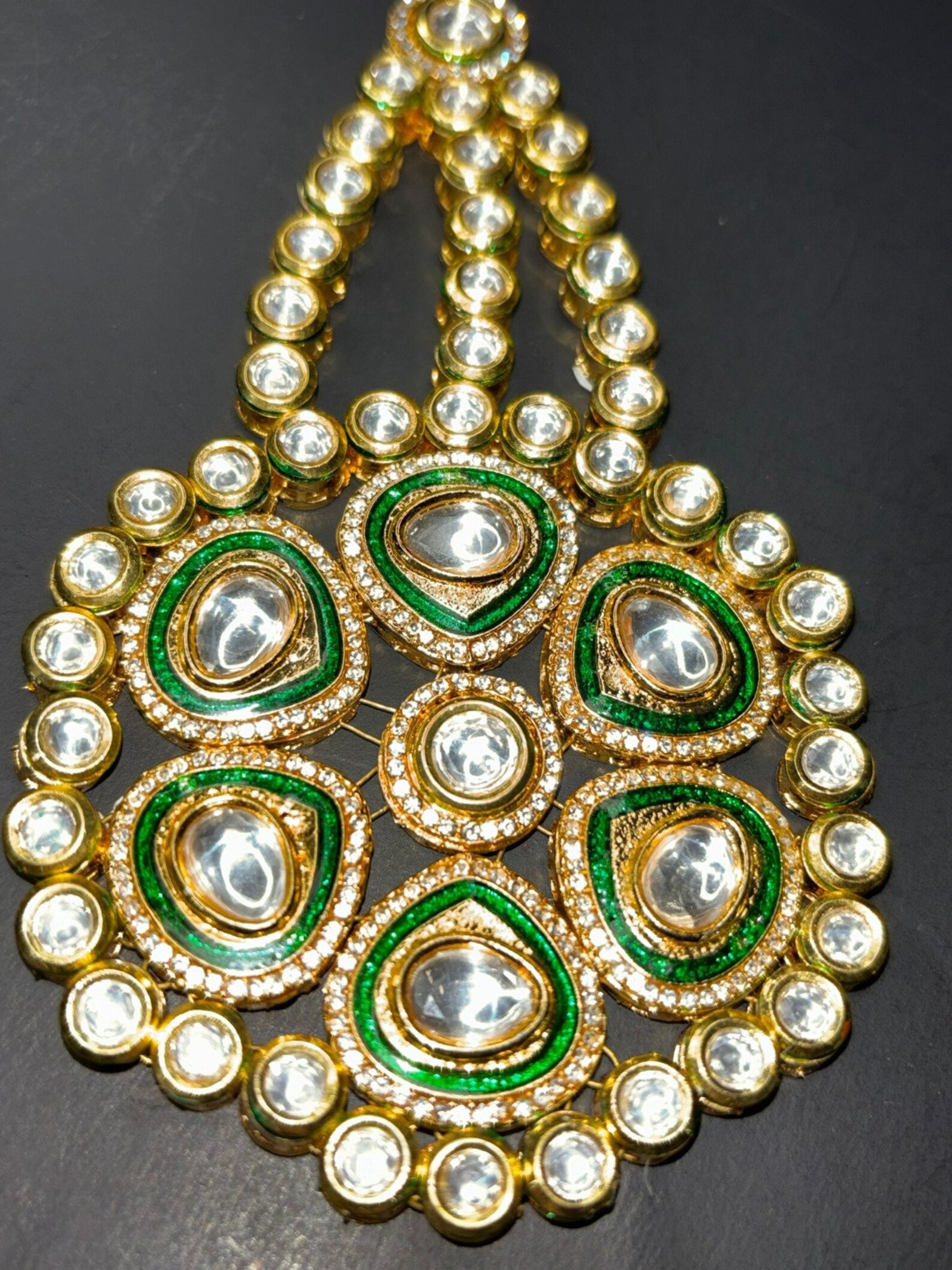 Enchanted Emerald Elegance - Premium Dabi Kundan Pasa With Handcrafted ...