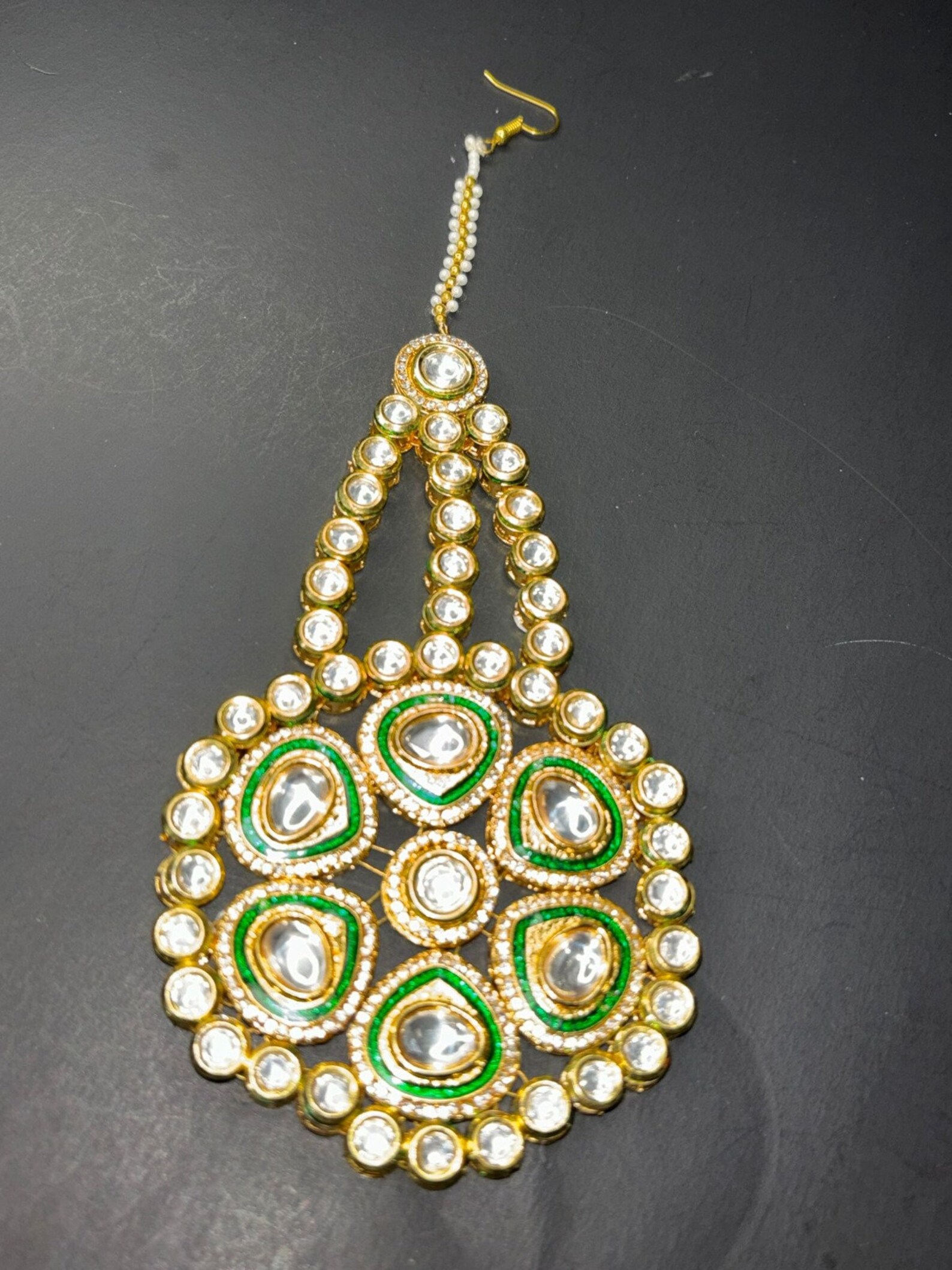 Enchanted Emerald Elegance - Premium Dabi Kundan Pasa With Handcrafted ...