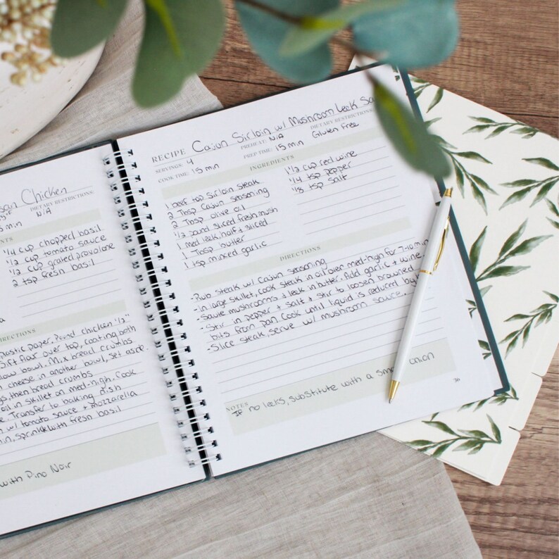 Blank Recipe Book to Write in Your Own Recipes DIY Family Cook Book ...