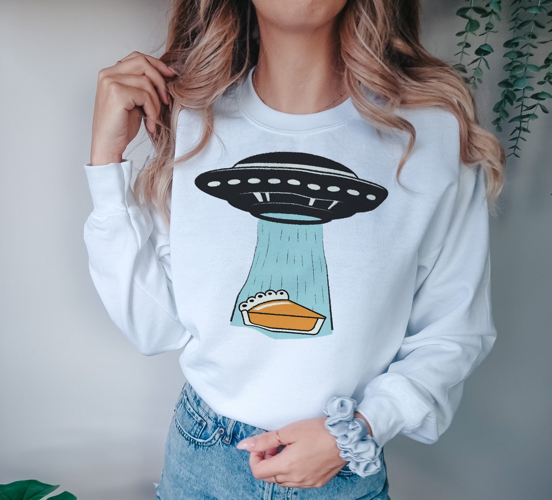 Alien Abduction Pumpkin Pie Thanksgiving UFO Sweatshirt, Funny Geeky ...