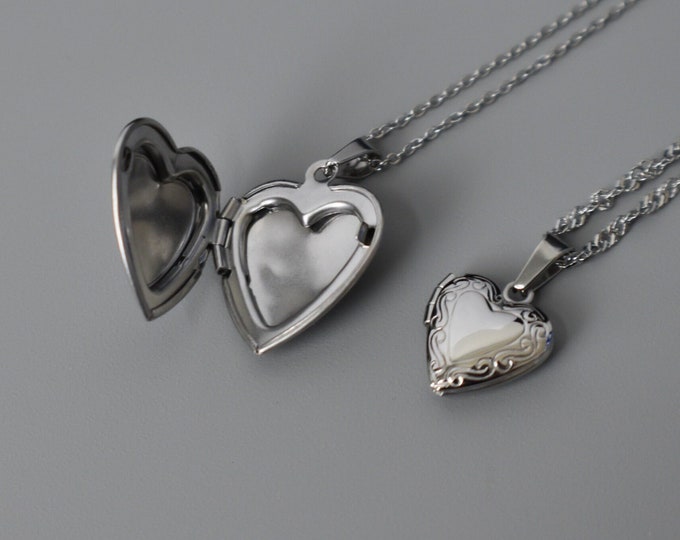 Silver Heart Locket Necklace - Etsy