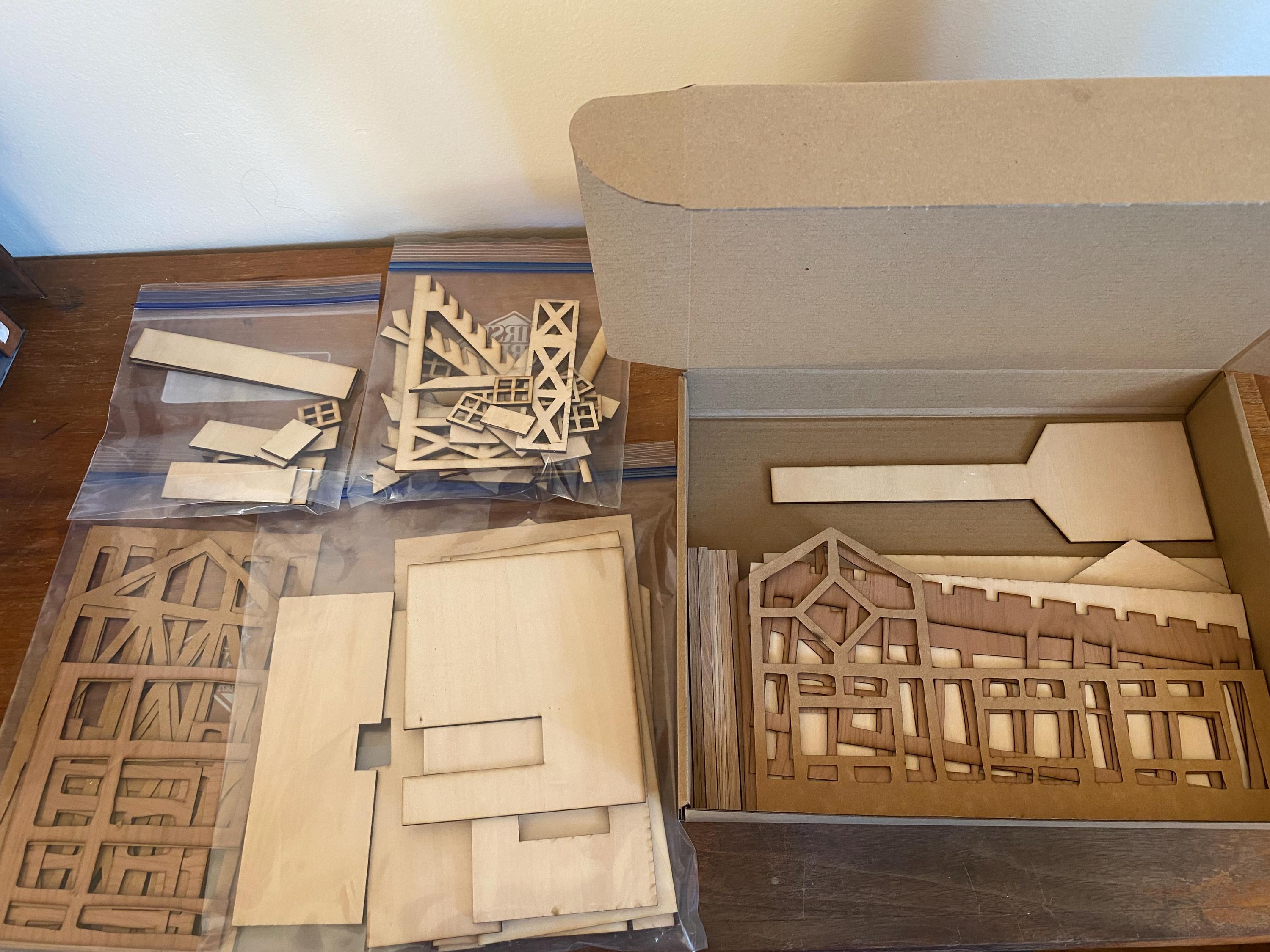 Plump Quail Tavern 1:24 Half Scale Miniature Kit Tudor Tavern Dollhouse ...