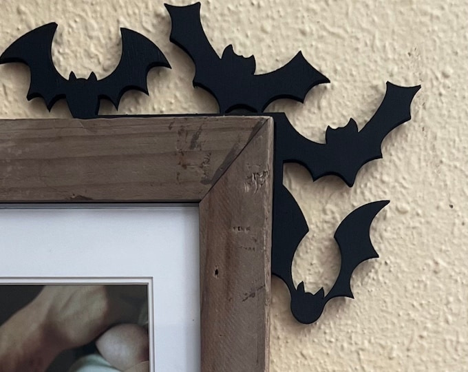 Spooky Cat Holding Bat, Halloween Wooden Door Accent, Spooky Decor, Cat ...