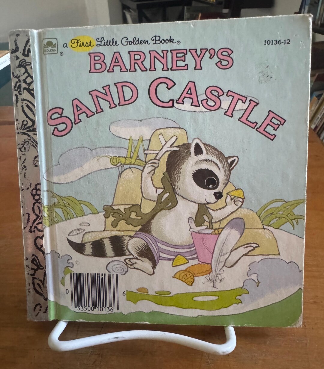 VINTAGE Barney’s Sand Castle - A First Little Golden Book 1983 - Etsy