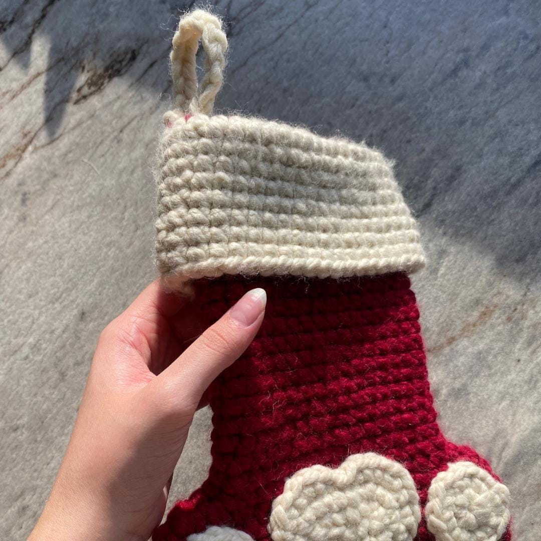 Paw Christmas Stocking Crochet Pattern Set – PDF Pet Stockings in 3 Sizes – Holiday DIY - Etsy