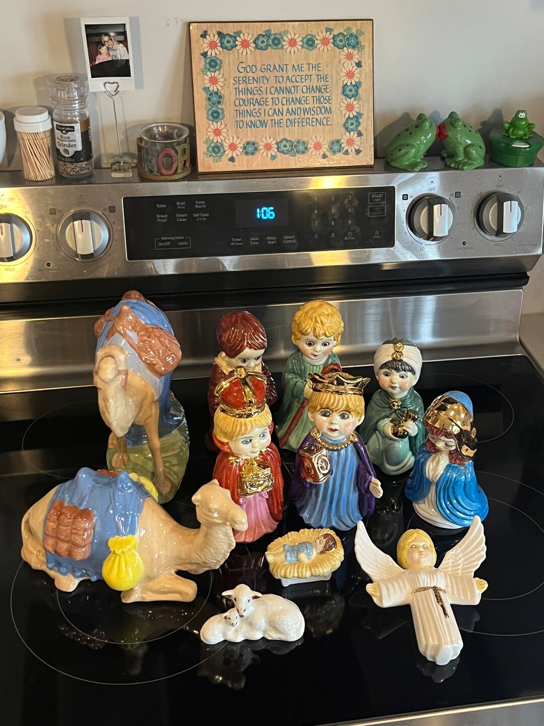 Vintage 75 Arnel’s Colorful Nativity Scene 11 Piece Nativity Scene ...