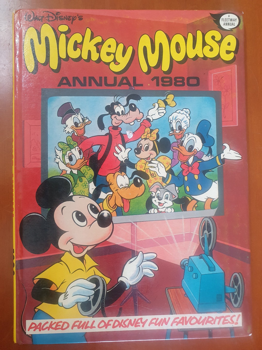 Walt Disney's Mickey Mouse Annual 1980 - Etsy