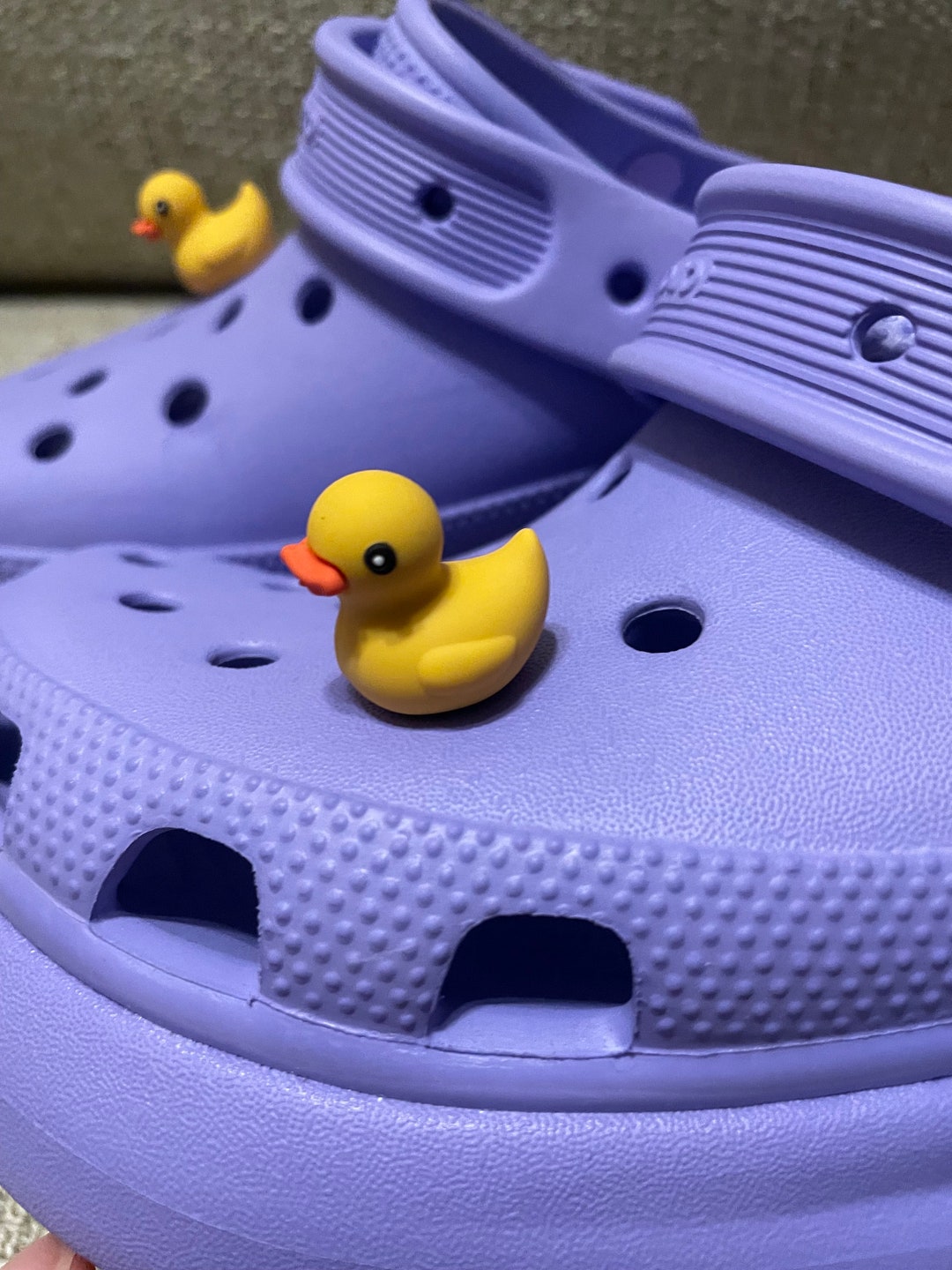 1set 2 Pieces 3D Jibbitz Shoe Charms High Quality Little Yellow Ducks ...