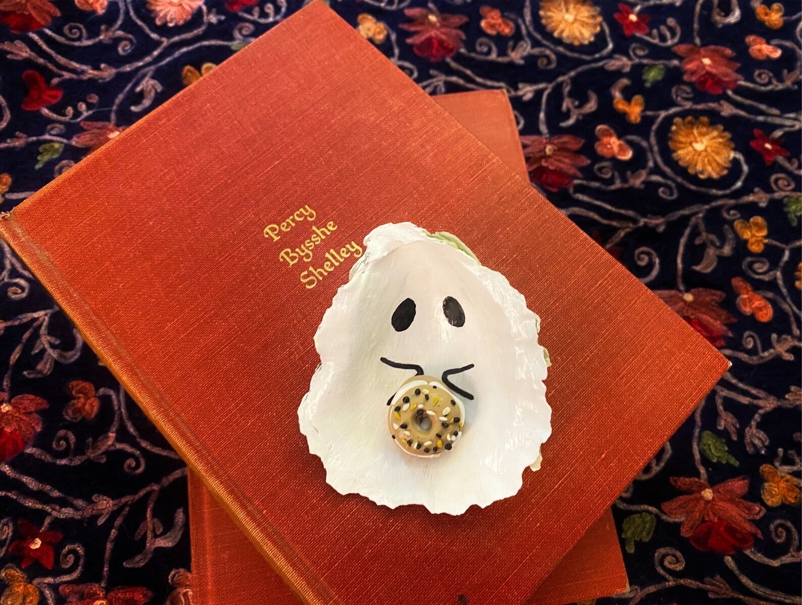 Miniature Everything Bagel Ghost, Little Ghosty, Maine Oyster Crafts ...