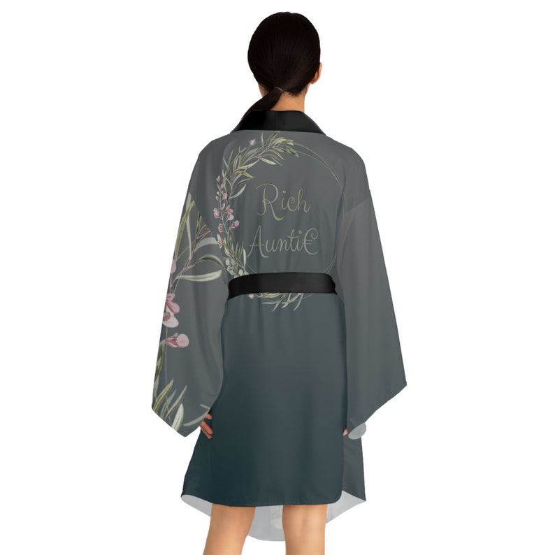 Rich Auntie Long Sleeve Kimono Robe (AOP) Wealthy Ladies Money Dollar ...