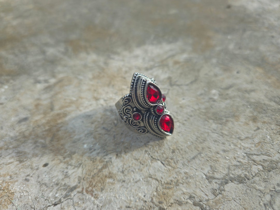 Powers of Queen Lilith Imbued in Magical Amulet Ring | Metaphysical ...