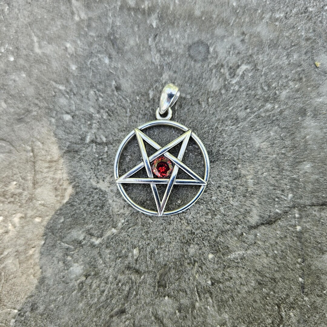 Lucifer Pentagram of Powers Binding of King Lucifer and His Energy Luck ...