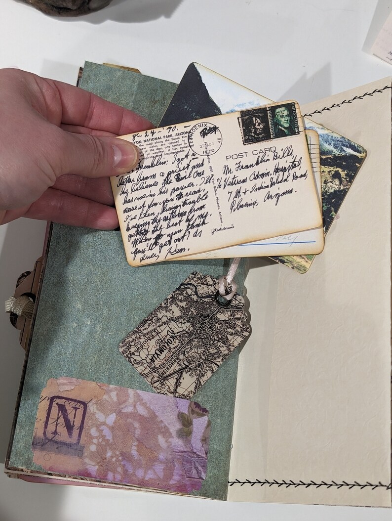 Pocket Size Travel Junk Journal Book, Treasure Book, Vintage Images ...