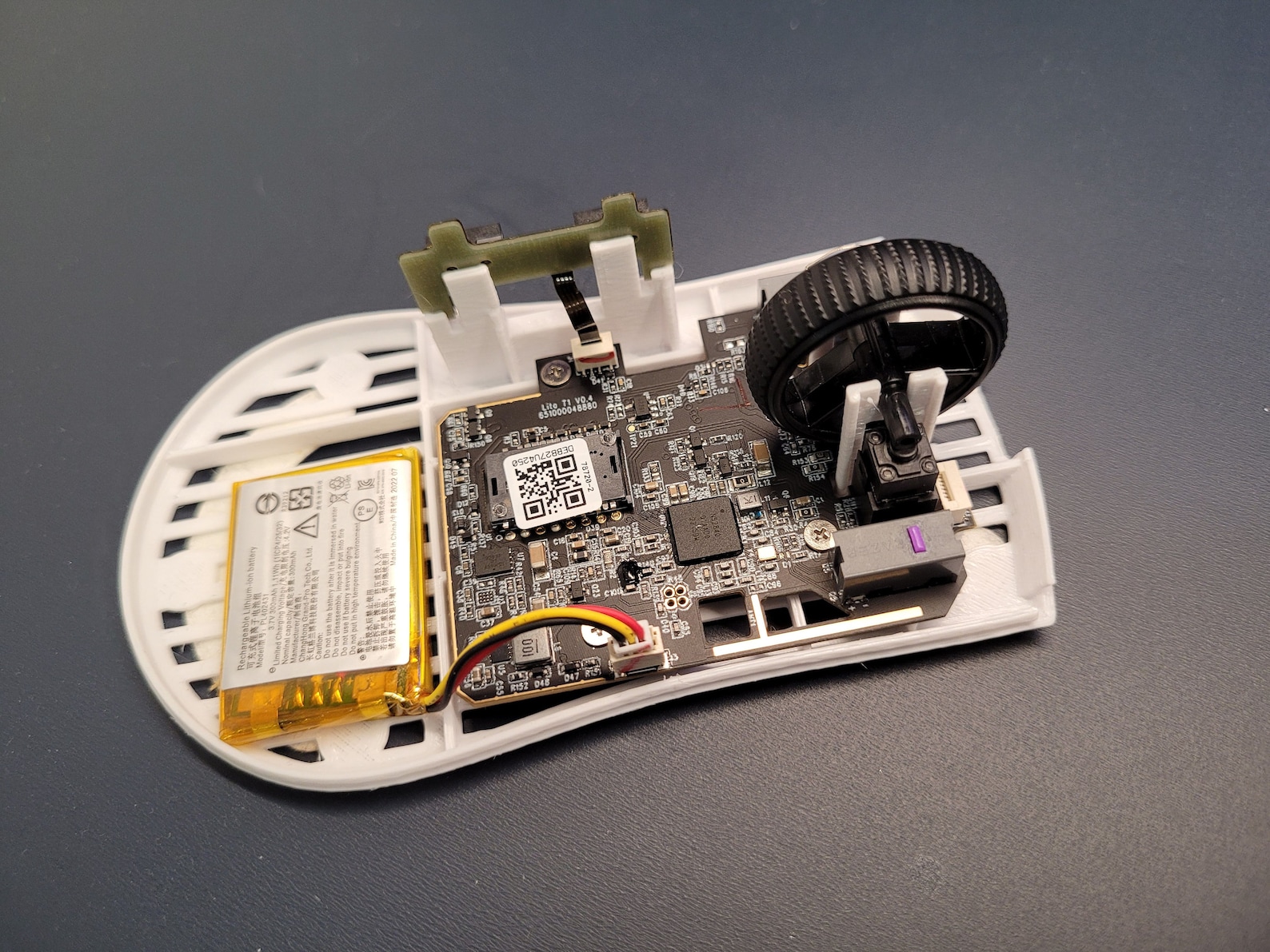 Lightweight Mod File for Razer Deathadder V3 Pro Mouse 3D Printed [3D ...