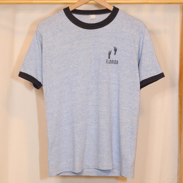 Hang Ten Feet - Etsy