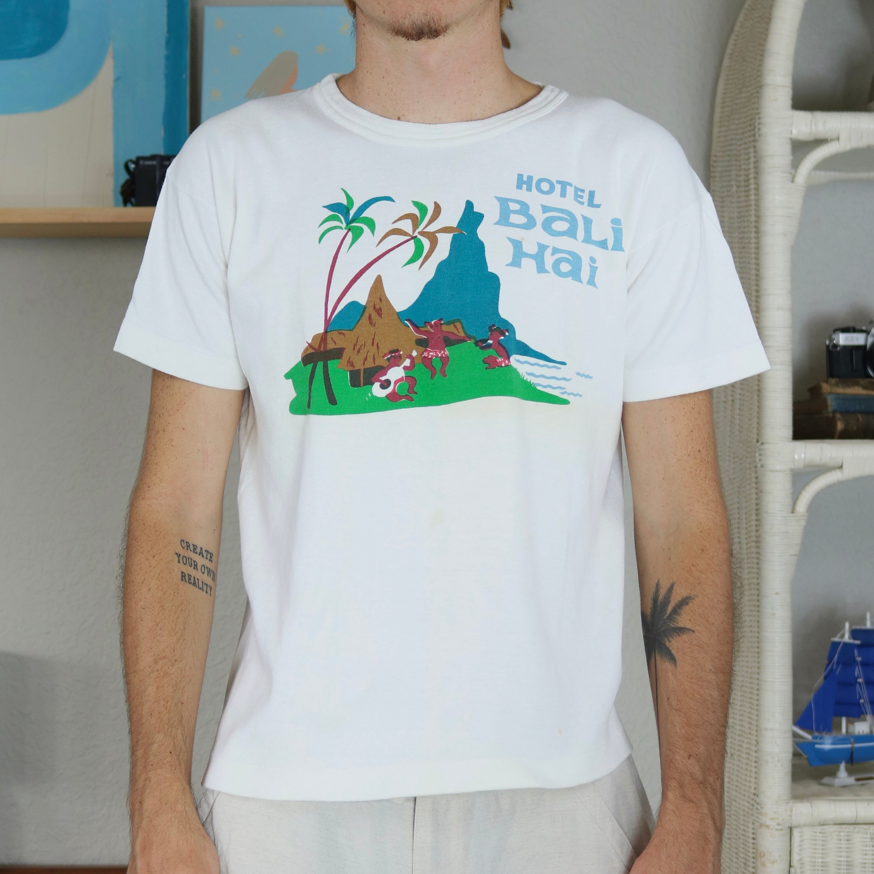 Vintage 60s Hotel Bali Hai T Shirt Liki Tiki Crew Fly Dragon Graphic ...