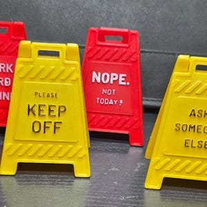 Funny Office Desk Signs, 3D Mini Floor Sign Set, 4 Pcs. Desk Signs ...