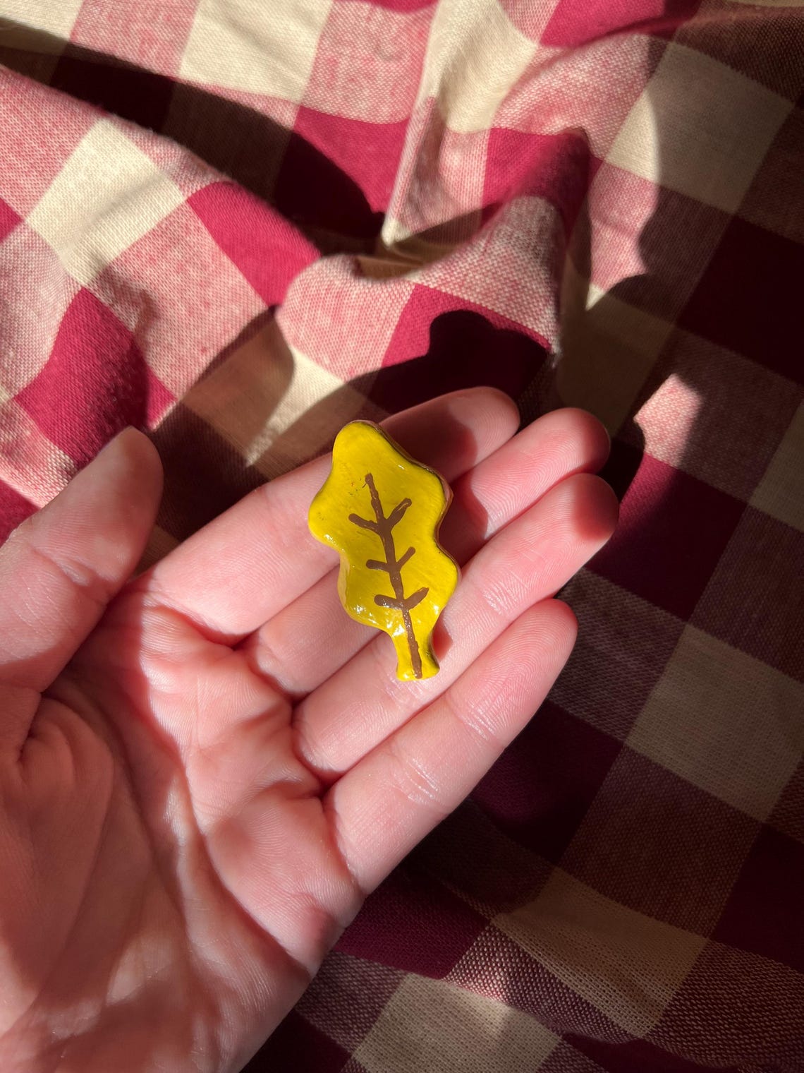 Autumn Leaf Pin, Yellow Fall Leaf Painted Clay Pin - Etsy