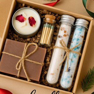 Christmas Spa Gift Box Handmade Soap Candle Bath Salt Ornament Winter ...