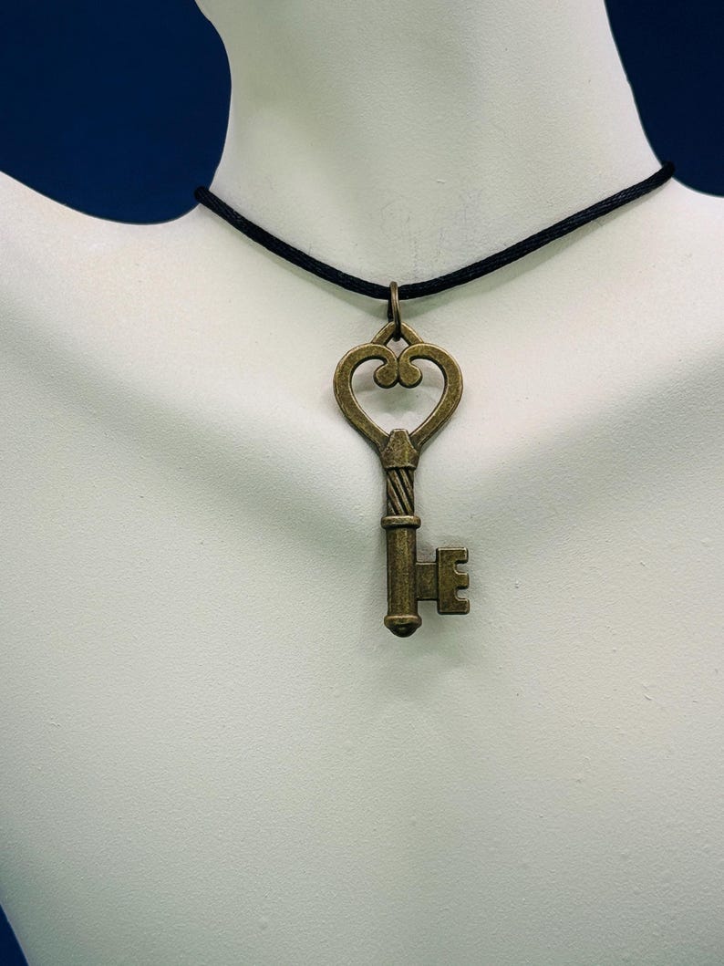 Vintage Keys, Skeleton Key, Antique Gate, Church Keys, Steampunk Keys ...