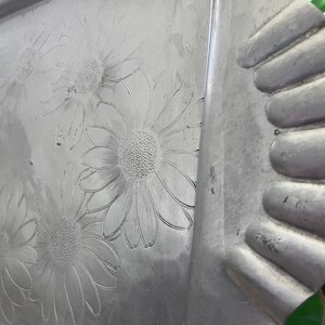 Vintage 1940s Hand-forged Aluminum Metal Tray With Etched Daisy Design ...
