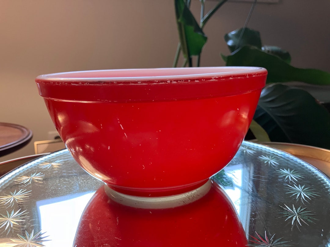 Vintage 1940s ORIGINAL Pyrex primary Colors Red Small 7-inch Nested ...