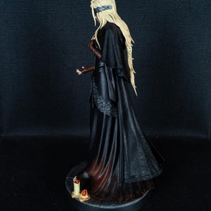 Firekeeper Dark Souls Collectible Figure Premium Format Statue 3d ...