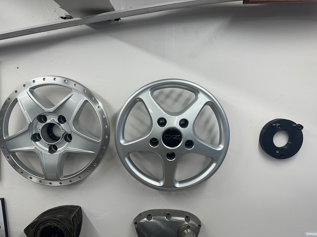 Wheel Face Wall Mount 3 Piece Wheel Wall Display - Etsy