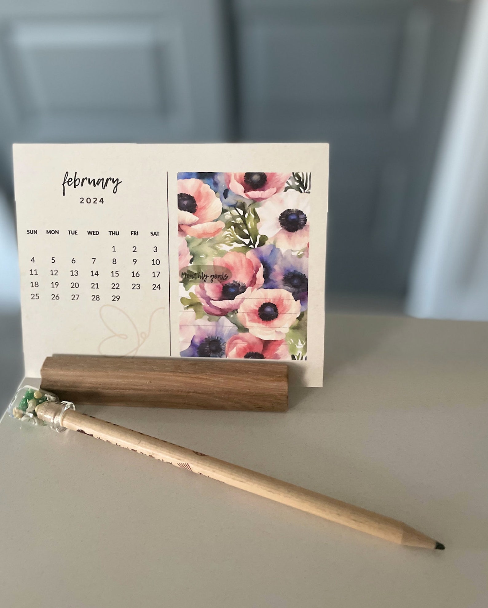 Downloadable Postcard Style Beige Calendar Jan to Dec 2024 Monthly Desk ...