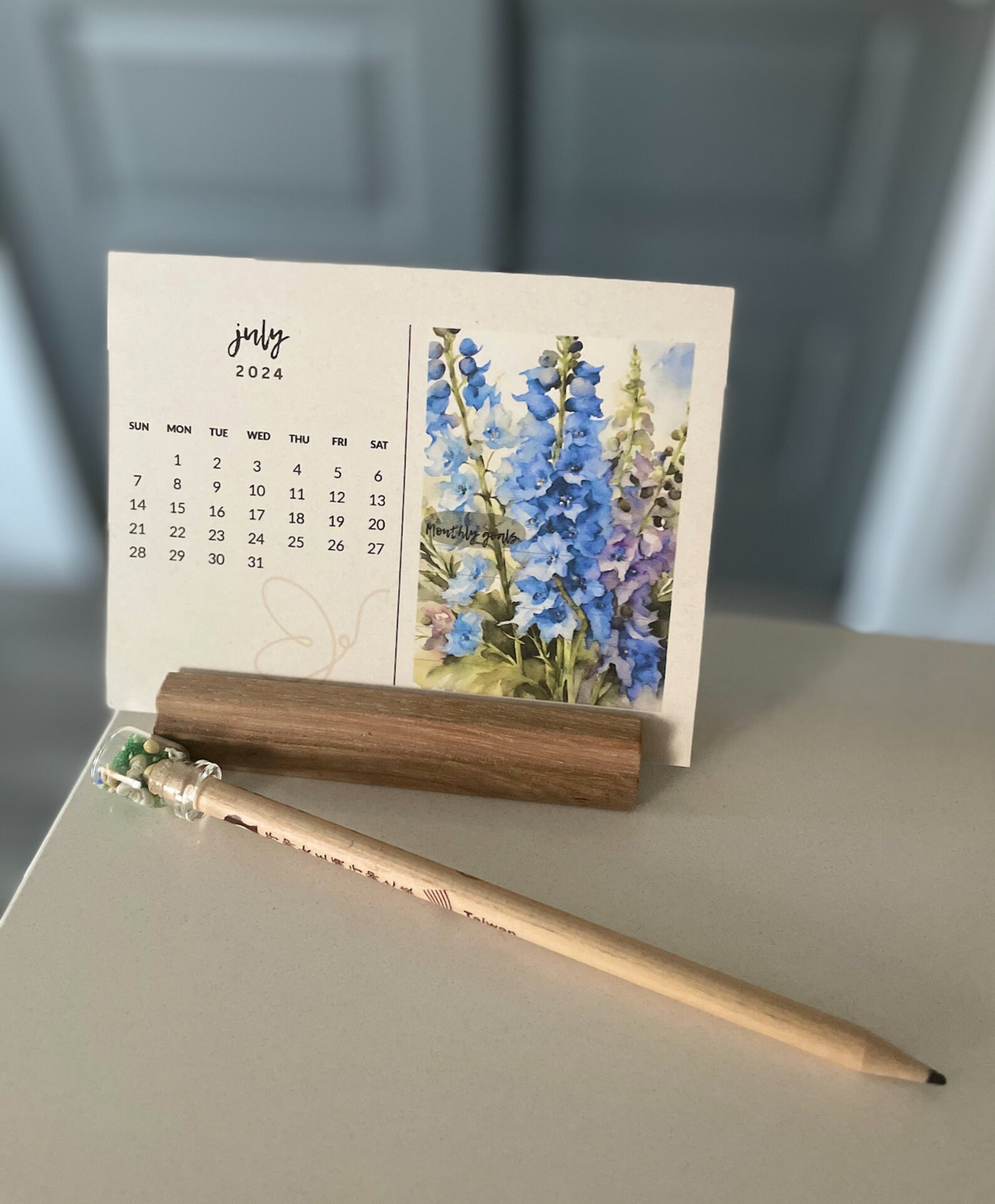 Downloadable Postcard Style Beige Calendar Jan to Dec 2024 Monthly Desk ...