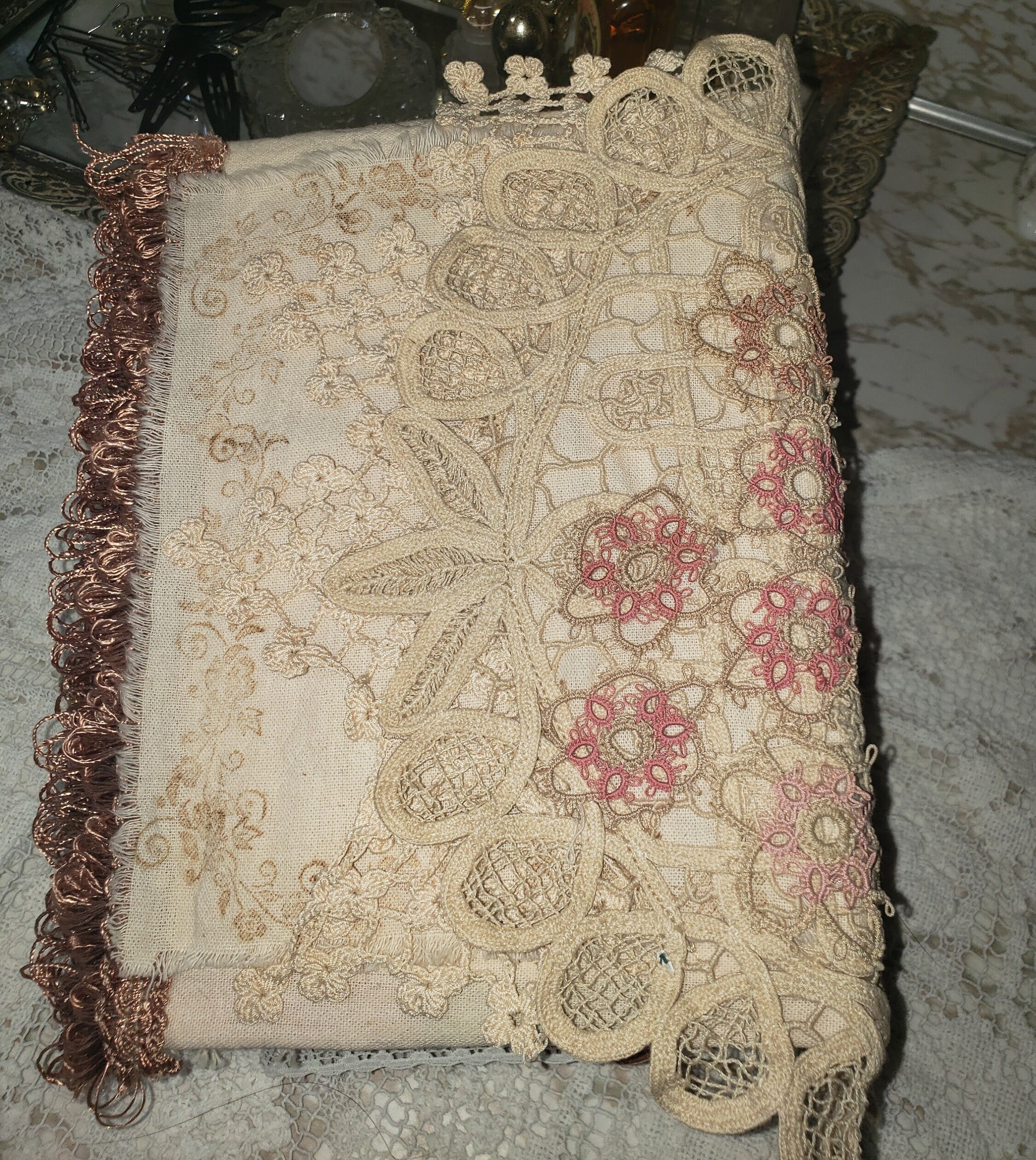 Edna's Dreamy Lacy Junk Journal - Etsy