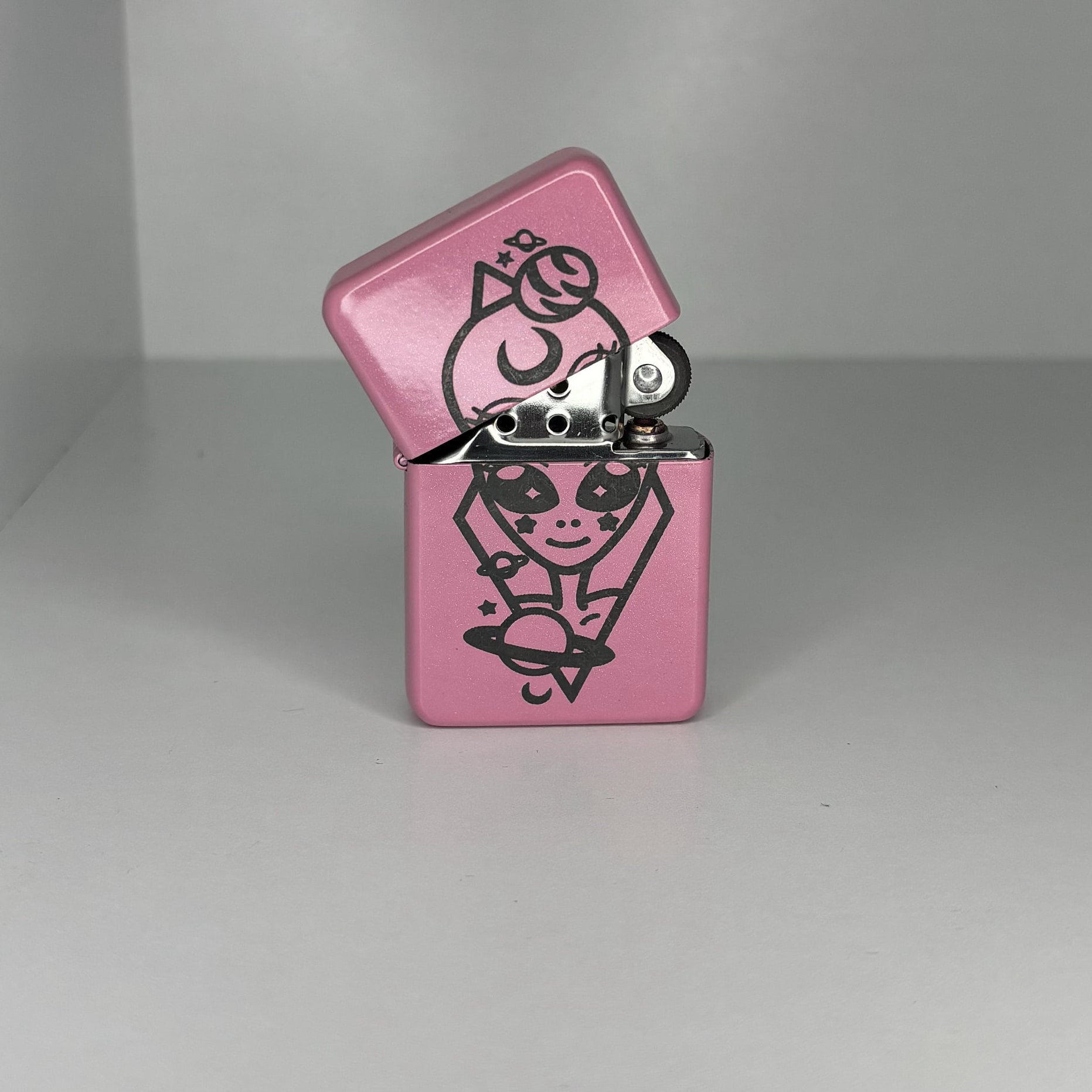 Personalised Alien Kawaii Flip Top Lighter Cute Gamer Girl - Etsy