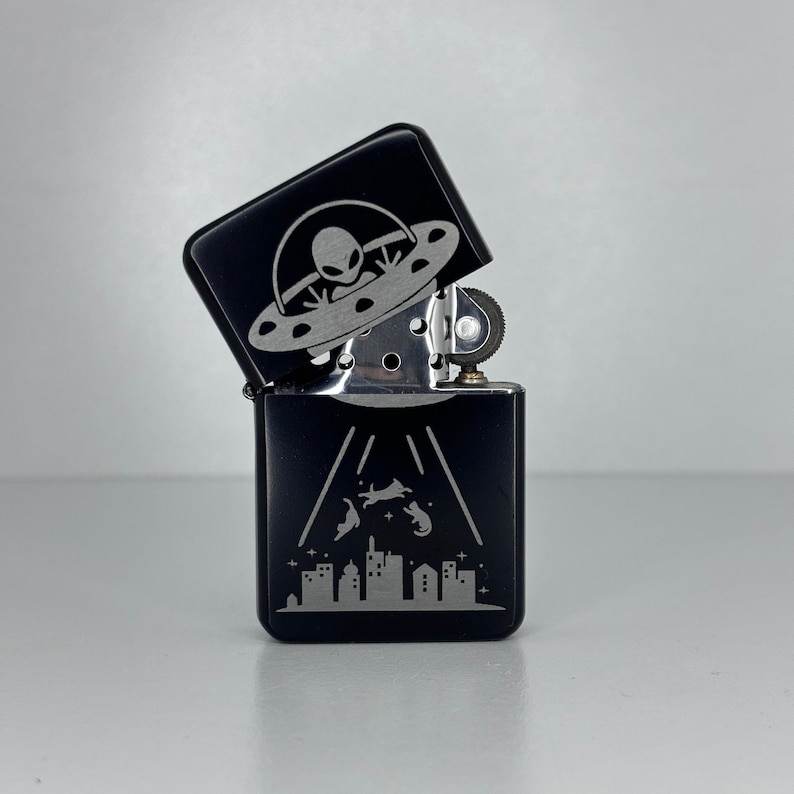Personalised UFO Alien Abduction Lighter Flip Top Lighter Extra ...