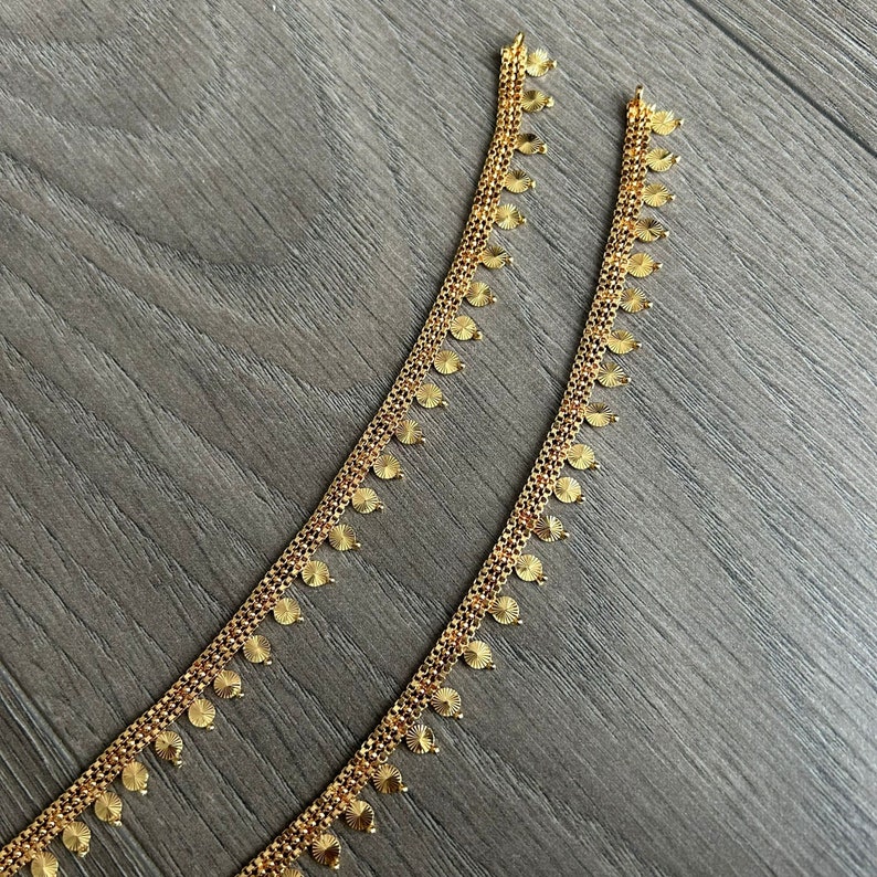 GOLD LILY JHANJRA | Indian Pakistani Anklet Jewellery for Her Plated ...