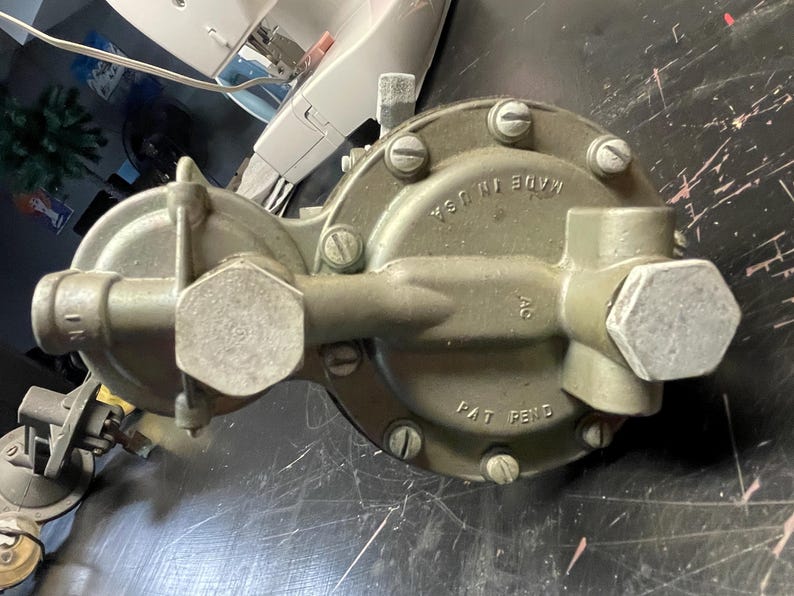 1940s Mechanical Fuel Pump – Vintage Auto Part, Original Condition - Etsy