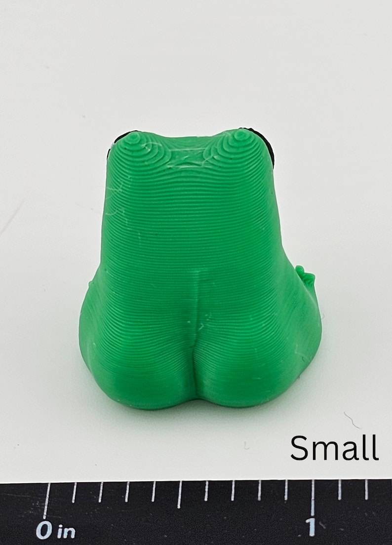 Fred, the Thicc Butt Frog - Etsy